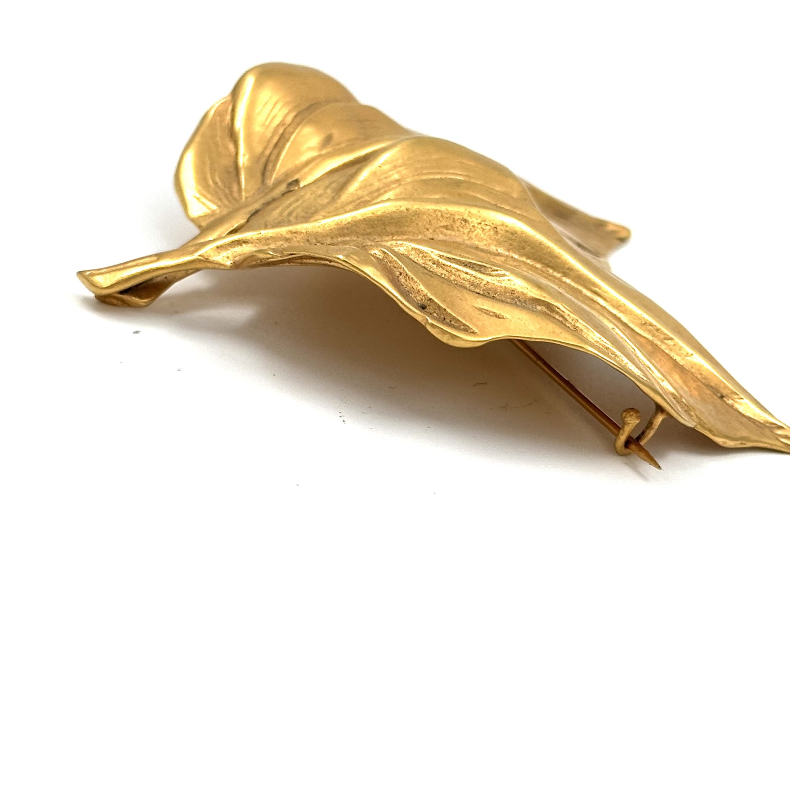 Robert Lee Morris Gold Plated Overlapping Leaf Pin | Robert Lee Morris ...